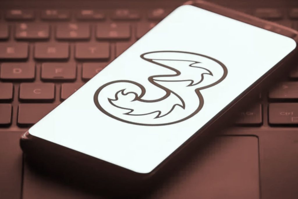 3 Macau SIM Cards and eSIM – Detailed Guide for Tourists