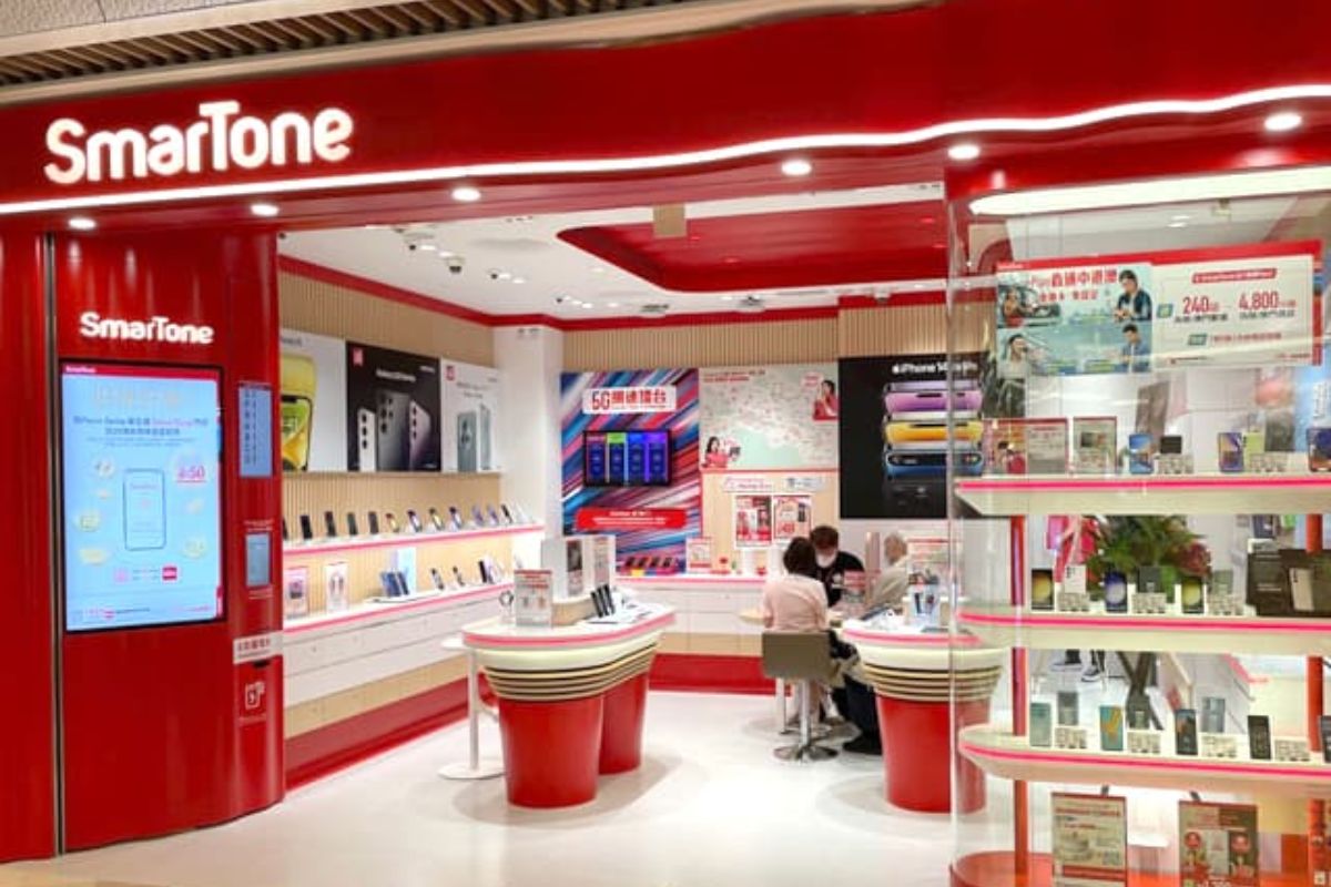 SmarTone SIM cards - A Comprehensive Guide for Tourists 2024